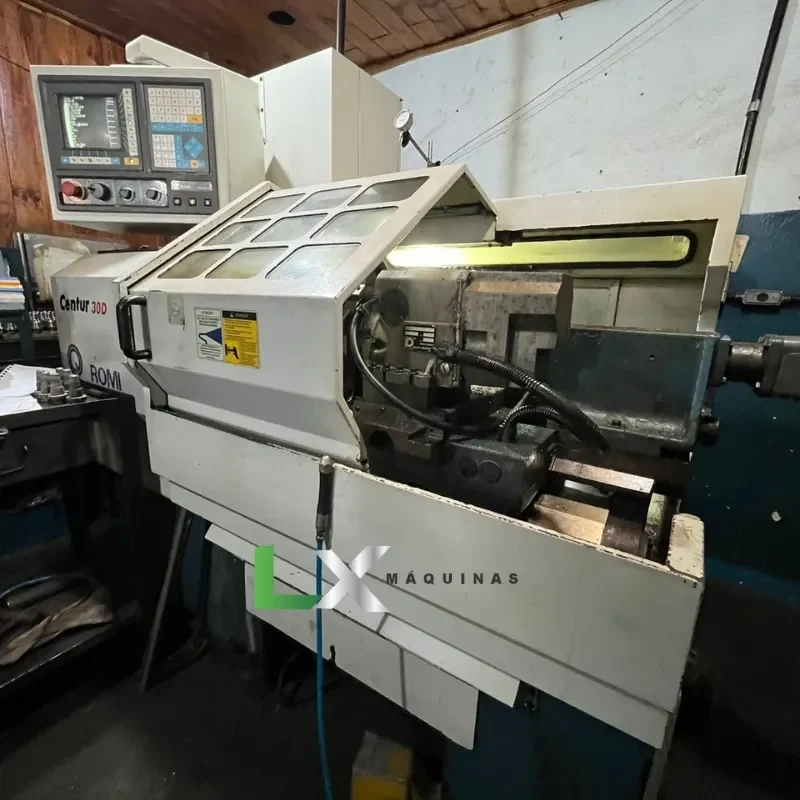 TORNO CNC ROMI CENTUR 30D MACH9 – 2004 – LX Maquinas